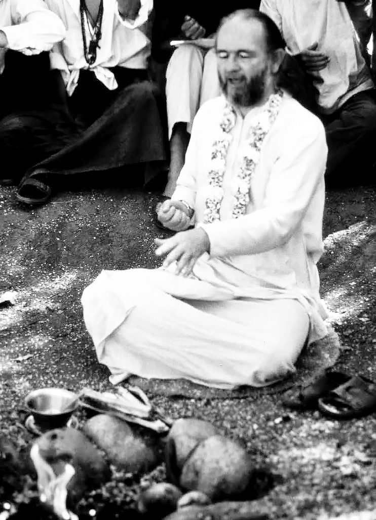 1974: Planting Seeds — and New Growth - Swami Kriyananda: Lightbearer